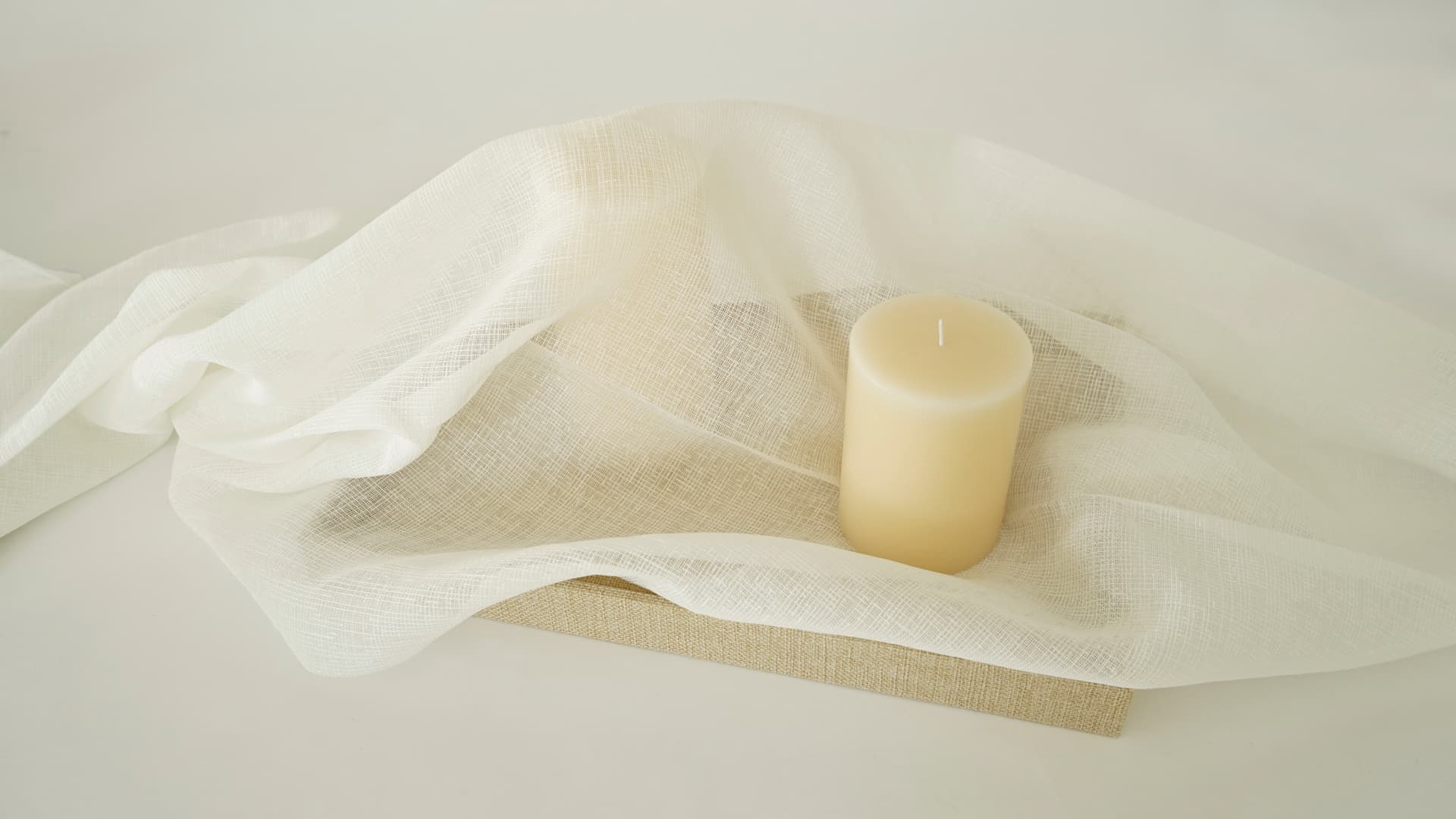 The Comprehensive Guide to Chiffon Fabric: Types, Uses & Care